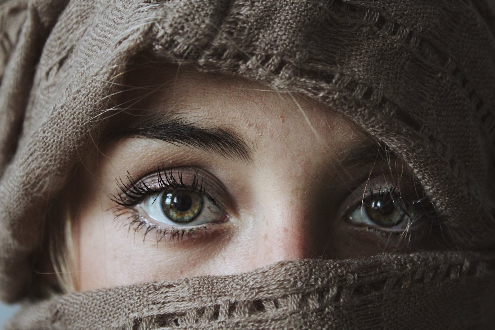 14. Cómo Cuidar el Contorno de Ojos - Acontecimiento.com