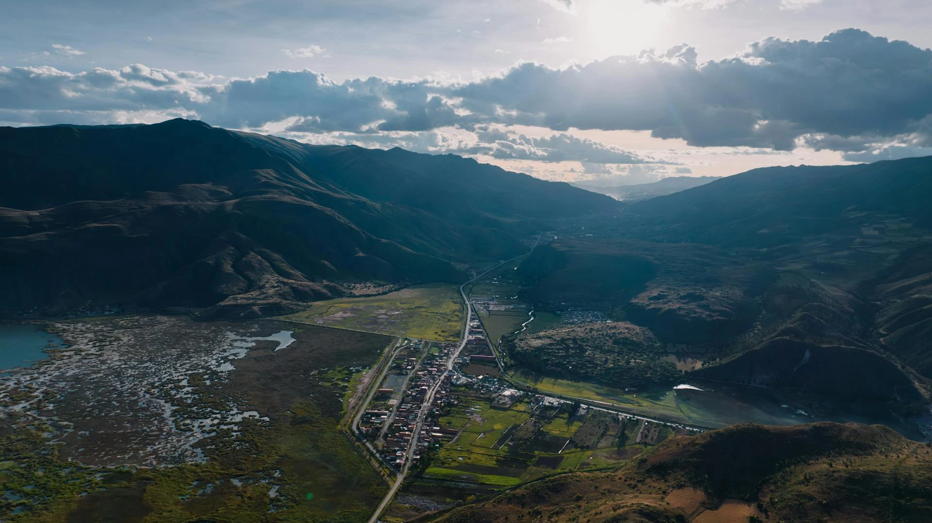 Top 10 Cerros Sagrados del Perú: Lugares de Energía y Misterio ...